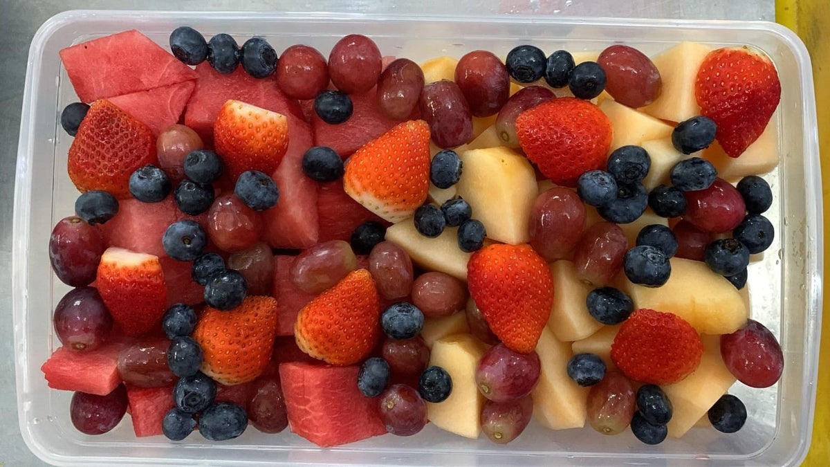 SLH Fruitilicious Fruit Platter [Ready to Eat] - 2.5kg for approx 8-10 ...